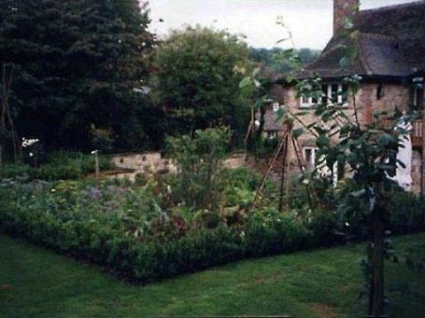 ARCHIVE (country) | Country | Mark Lutyens Landscape Architect